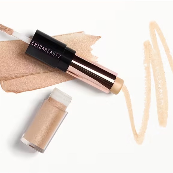 chica beauty | Makeup | Chica Beauty Highlighter Duo | Poshmark